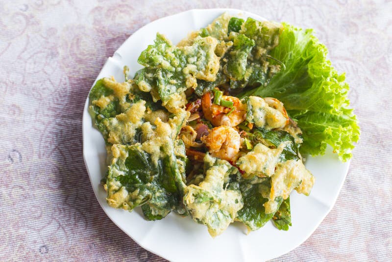 Deep Fried Ivy Gourd Salad with Seafood Stock Image - Image of prawn ...