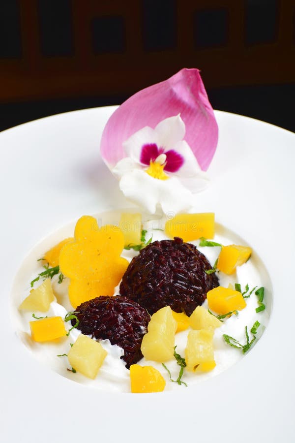 Thai Dessert of Black Sticky Rice and Mango Stock Image - Image of asia ...