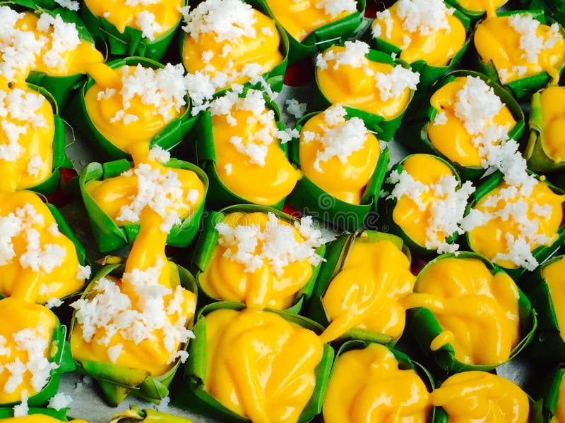 Cooking Palm Grubs, Kichwa Community of Sani Isla in the Ecuadorean ...