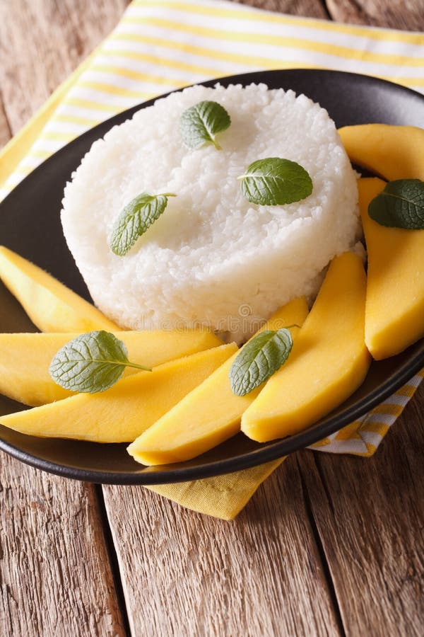 Dessert Mango sticky rice stock photo. Image of food - 320438128