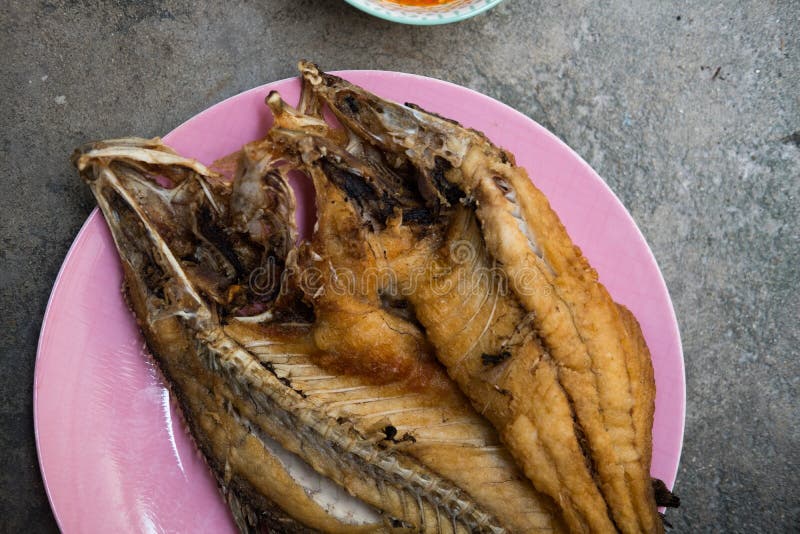Thai Food Deep Fried Snapper Stock Photo - Image of delicious, gourmet ...