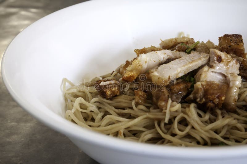 Thai Food, Sizzling Crispy Noodle Stock Image - Image of pock, sauce ...