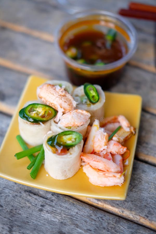 Thai Fresh Spring Rolls with Crab Stock Image - Image of green, shrimp ...