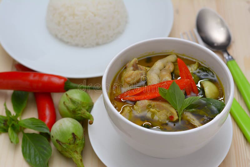Thai green curry and rice stock image. Image of chicken - 61769487