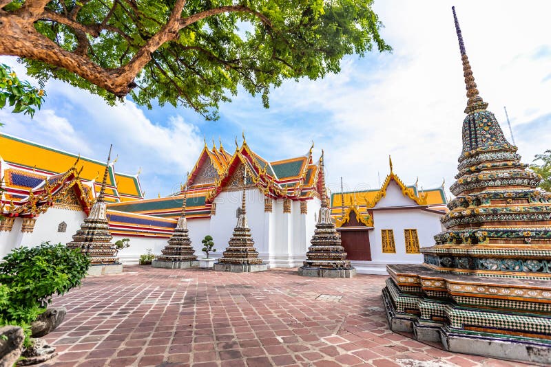 Thai Hermit Exercise Wat Pho Stock Photo - Image of sculpture, figure ...