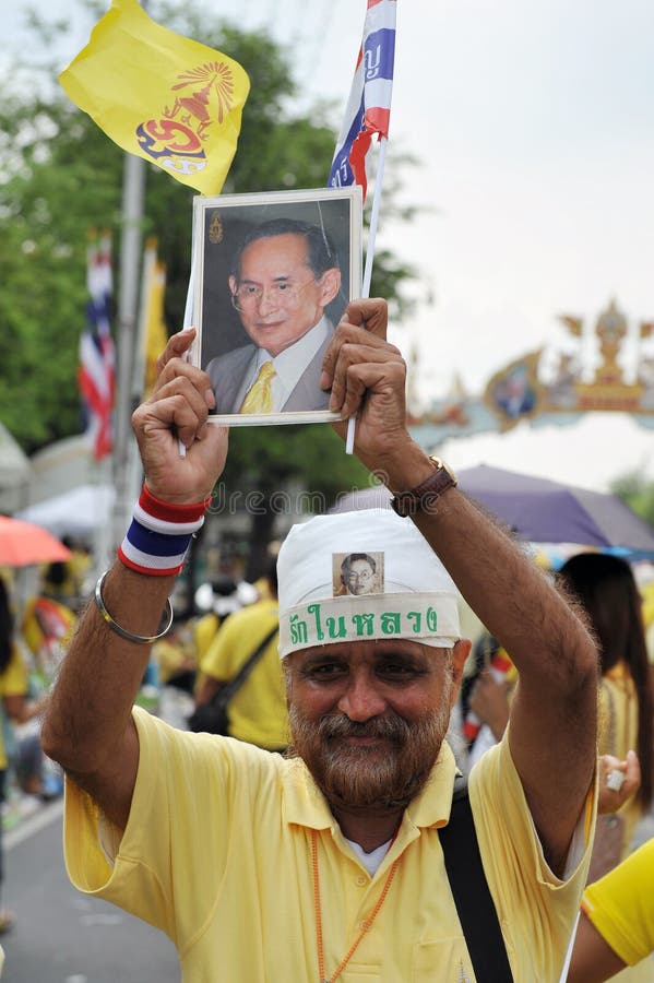 Thai King s 85th Birthday editorial photography. Image of king - 28043802