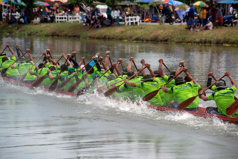 Thai Long Boat Racing Championship. Editorial Stock Photo - Image of ...