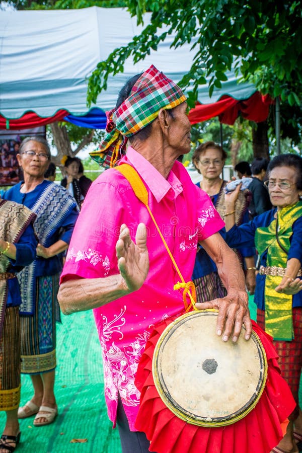 Thai Music Band Playing Song in Temple Editorial Photo - Image of ...