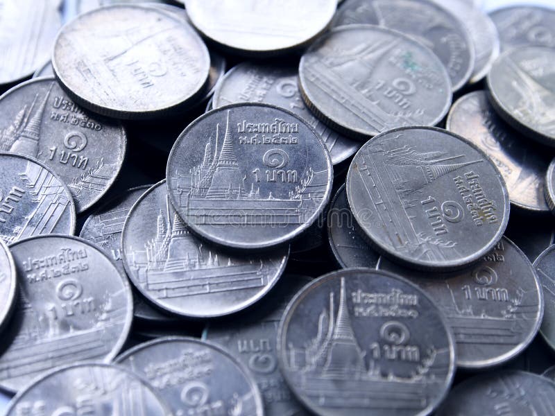 Thai One Baht Coin stock image. Image of macro, budget - 31361657