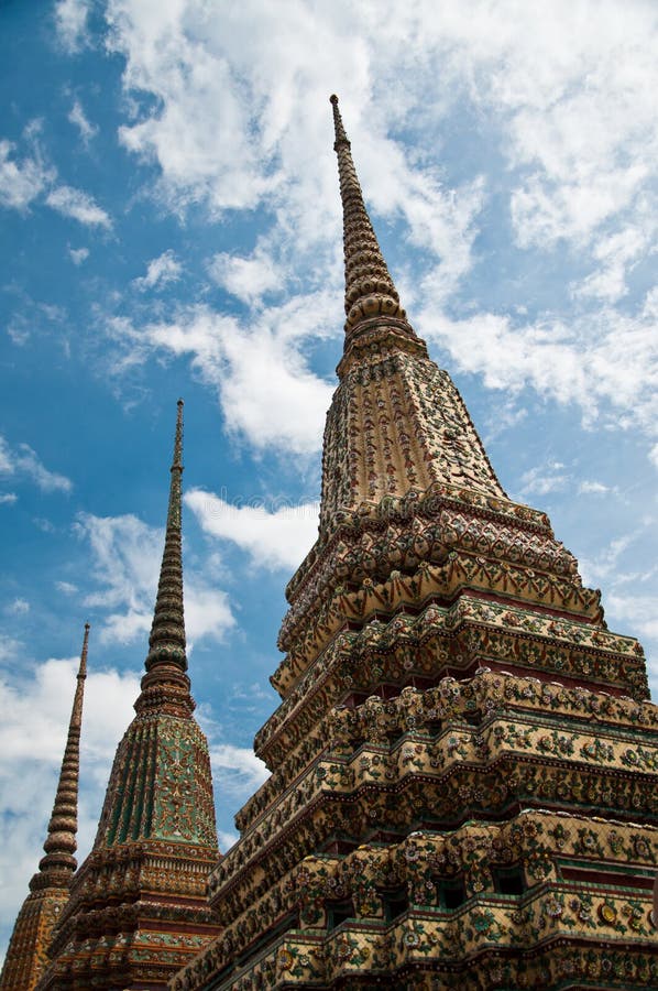 Wat pho temple in Bangkok stock photo. Image of antiquities - 39013608