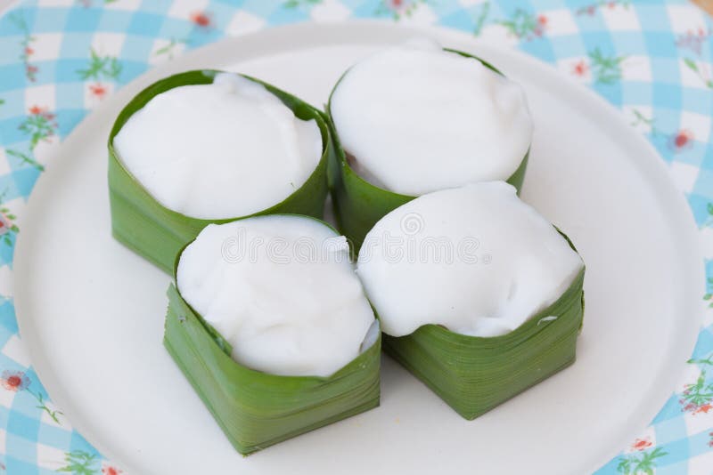 Thai Pudding with Coconut Topping Stock Photo - Image of dessert, asia ...