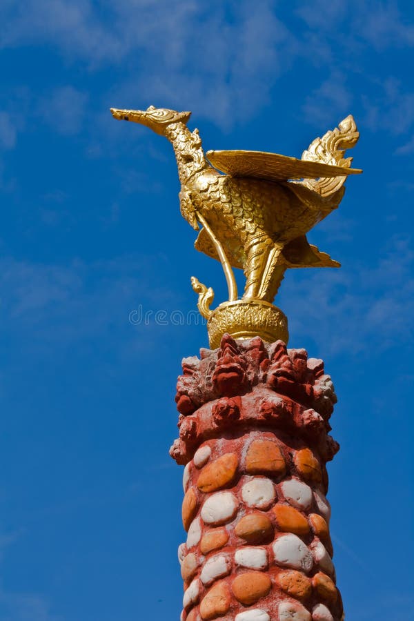 Thai Style Golden Bird Statue Stock Image - Image of culture, decor ...