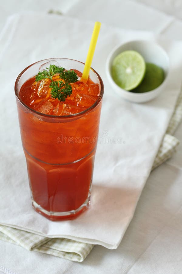 Thai tea with fresh lime stock photo. Image of thai, orange - 41597686