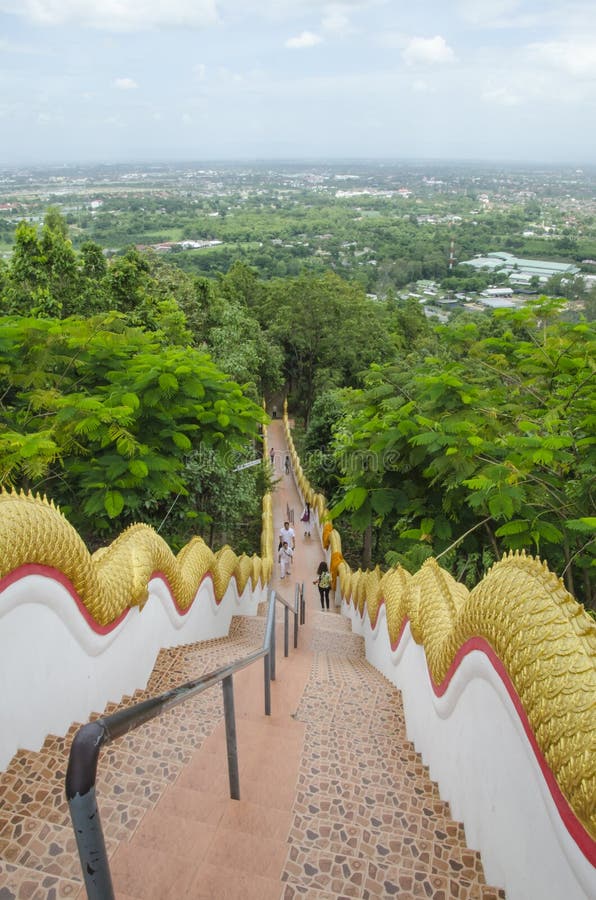 Thai temple steps editorial photo. Image of formal, architecture - 41921111
