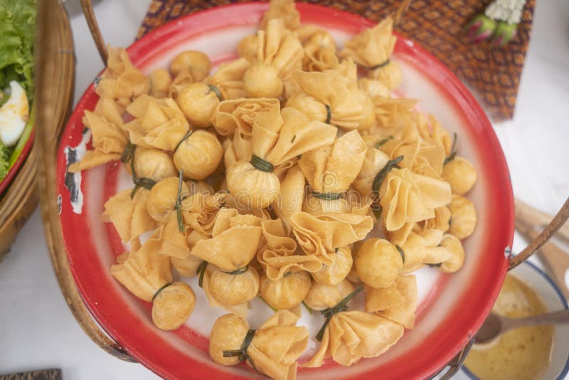 Thai Traditional Spring Rolls Stock Image - Image of tasty, healthy ...