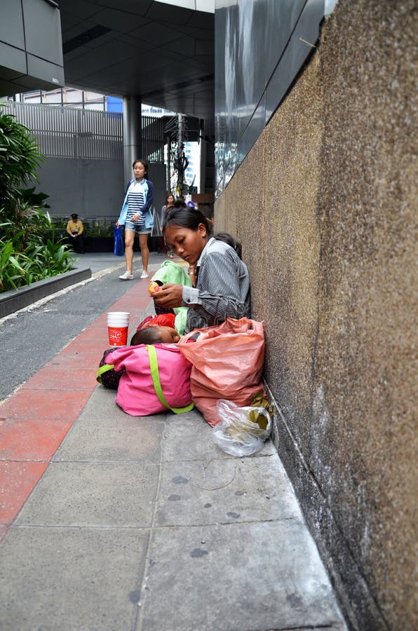 Thailand Women Begging in Bangkok Editorial Stock Image - Image of hobo ...