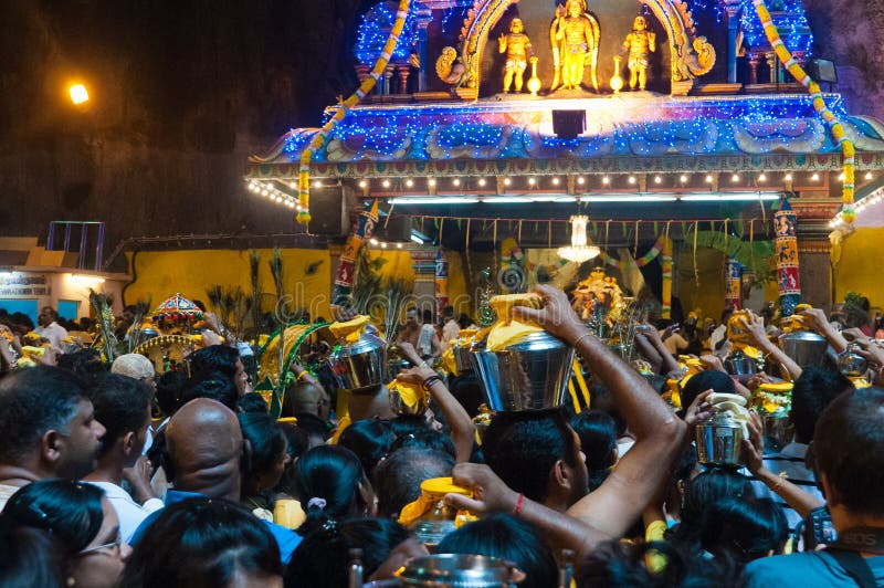 Thaipusam crowd editorial image. Image of deity, india - 25283105