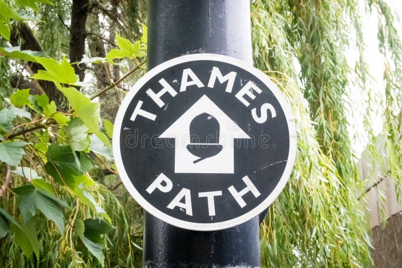 Thames Path Sign. London. Canary Wharf in Background. Editorial Stock ...