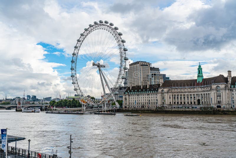 Thames River with the London Eye Editorial Photography - Image of ...