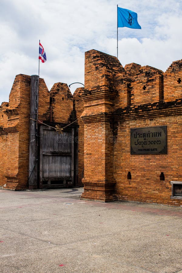 Thapae gate stock image. Image of landmark, thailand - 58897521