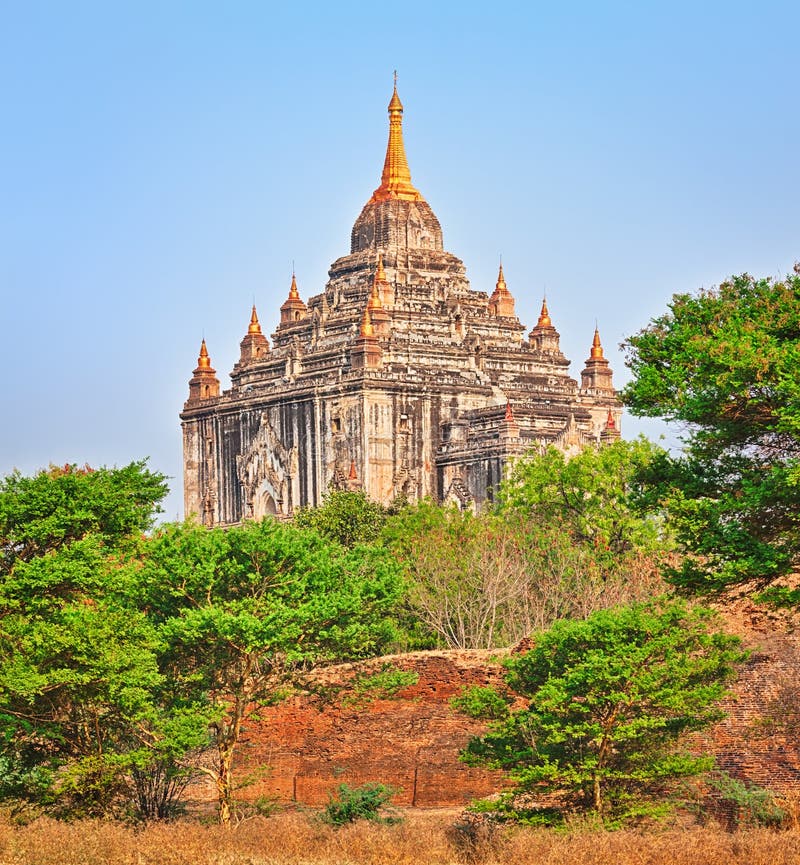Thatbyinnyu Temple in Bagan. Stock Image - Image of ruins, park: 71703503