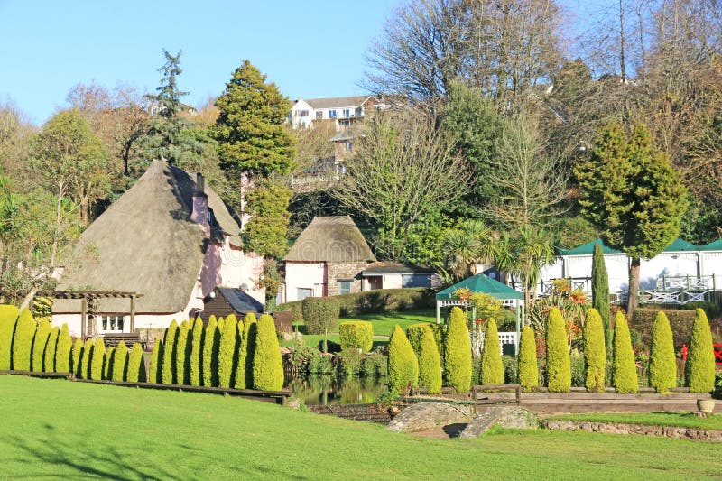 Thatched Cottage and Garden in Cockington, Devon Stock Photo - Image of ...