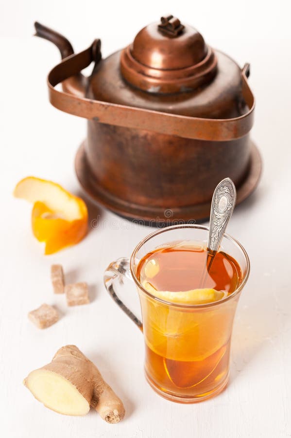 Thee Met Gember En Sinaasappel Stock Afbeelding - Image of voeding ... Thee Met Gember En Sinaasappel Stock Afbeelding - Image of voeding ...