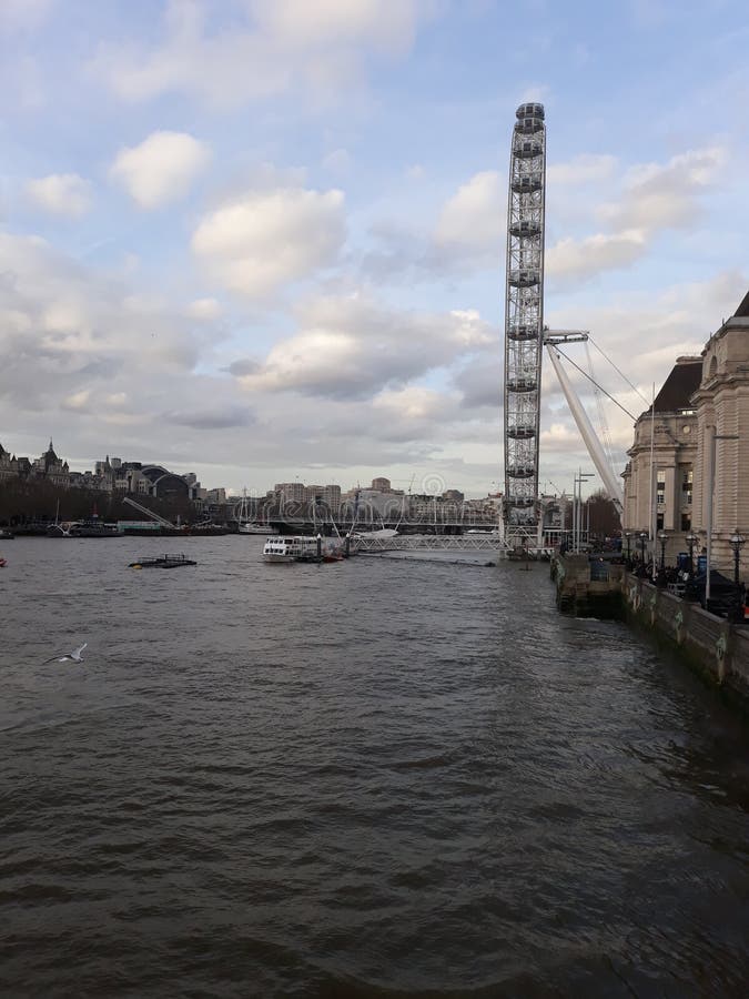 Themse editorial stock image. Image of river, view, london - 147998099