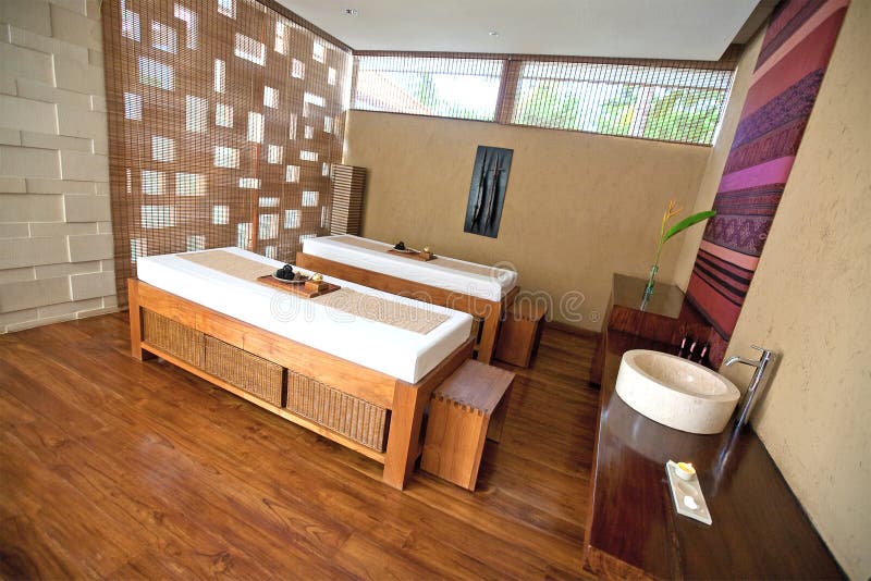 Therapy Bed in Tropical Spa Stock Photo - Image of health, crystal ...