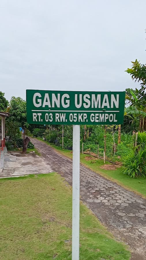 There Appears To Be an Alley Number Plate Stock Photo - Image of alley ...