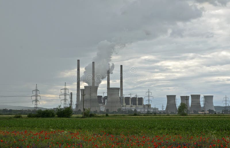 Thermische Krachtcentrale in Turceni Stock Afbeelding - Image of ...