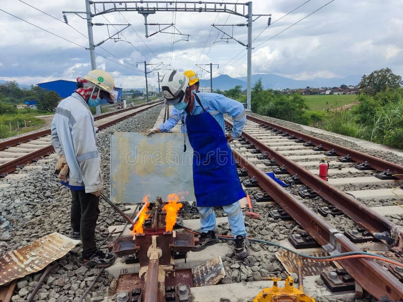 Thermite Welding Rail Process HSRCC KCIC Editorial Photo - Image of ...