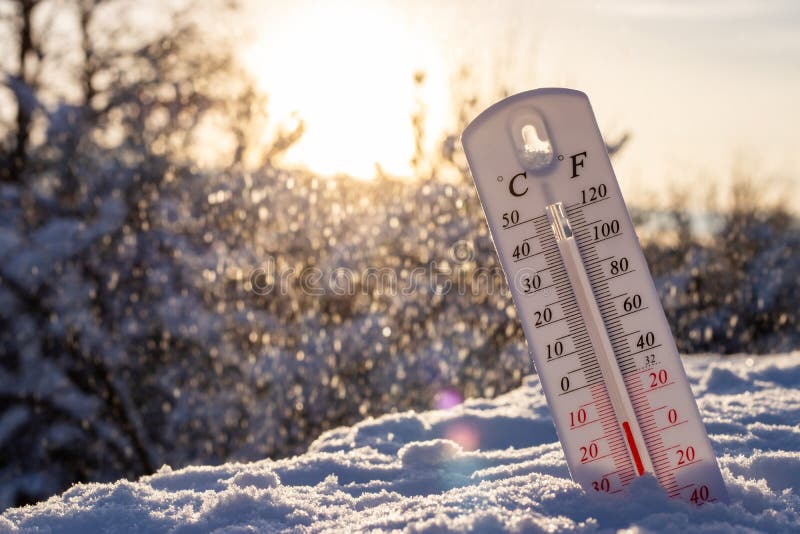 Thermometer in the Snow. Extreme Cold Temperature at Winter Stock Photo ...