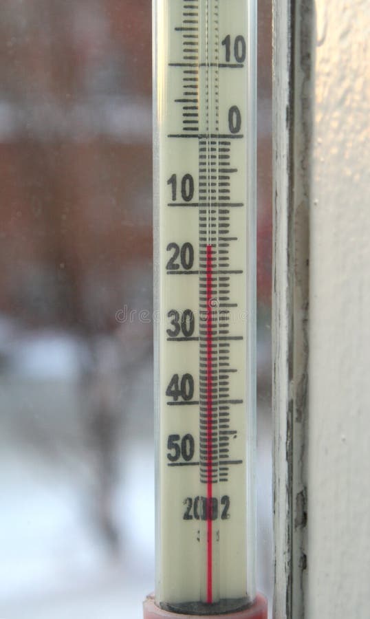 The Thermometer in the Winter Stock Photo - Image of mercury, subject ...