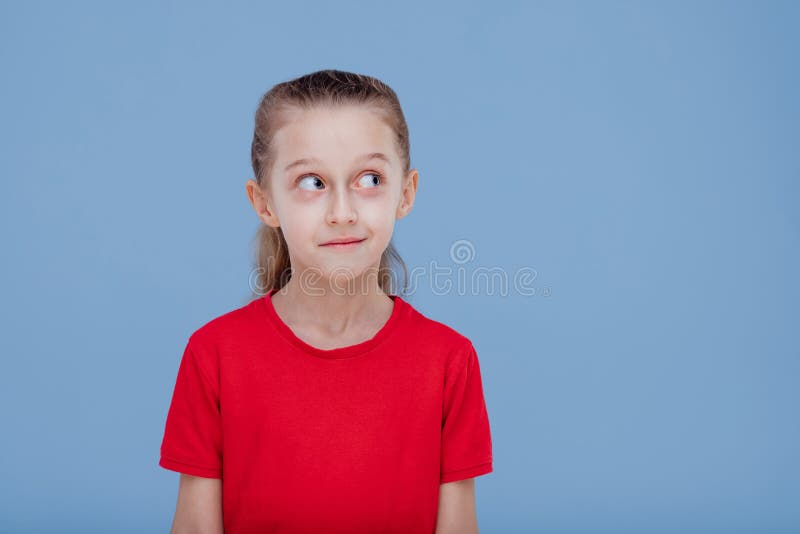Thinking Child in Red T-shirt and Looking Away Stock Photo - Image of ...