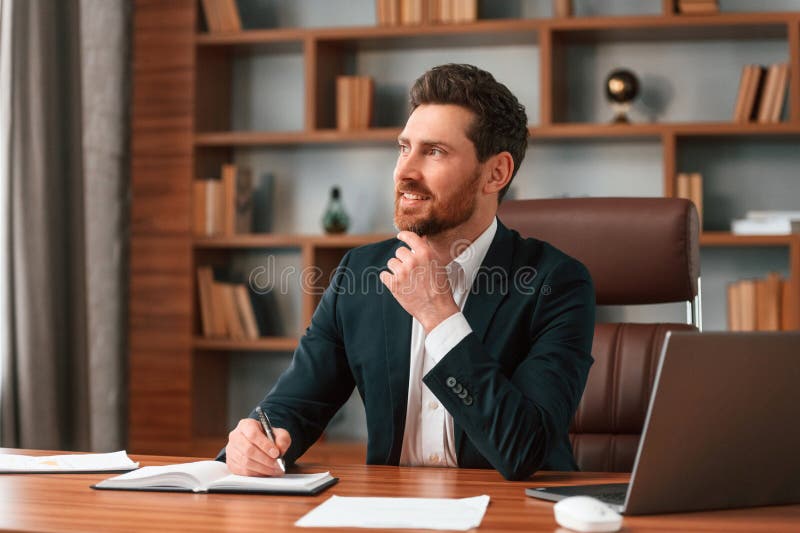 Thinking, Having an Idea. Businessman in Formal Clothes is Working ...