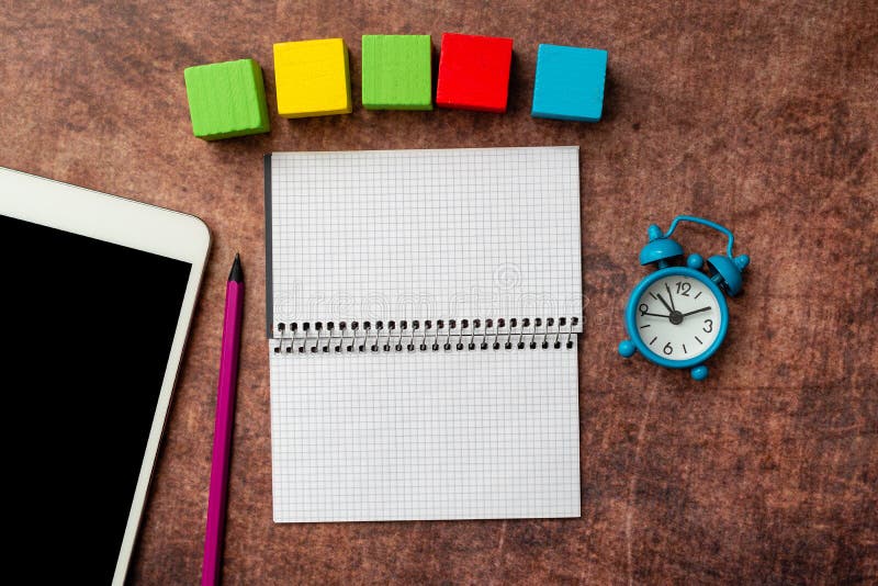 Thinking New Bright Ideas, Renewing Creativity Inspiration, Fresh ...