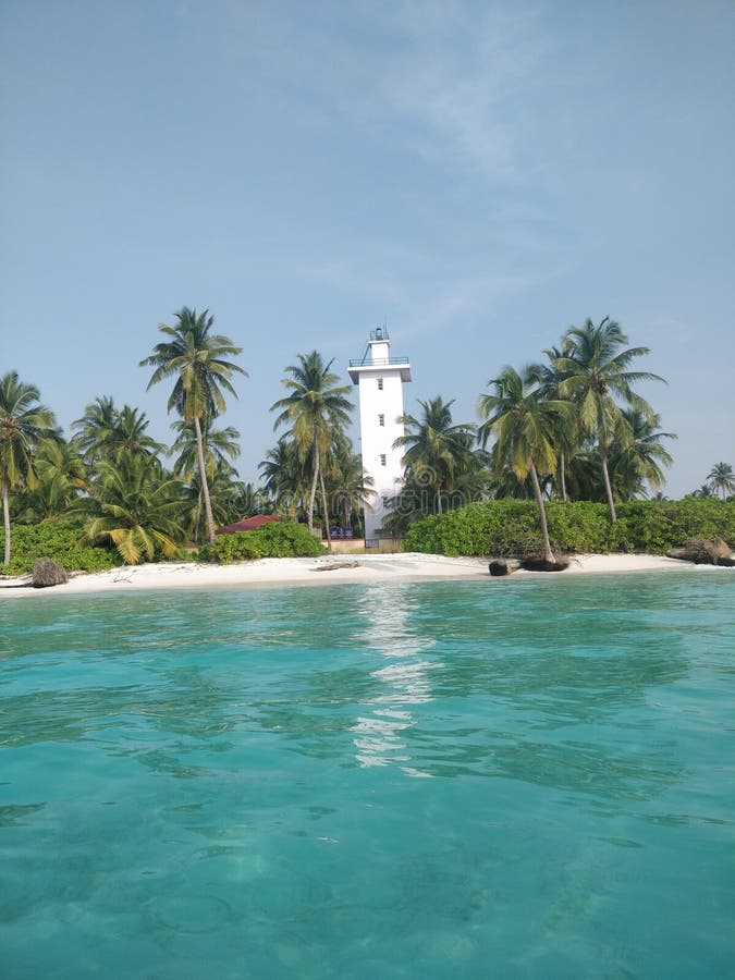 Thinnakara Island Lighthouse Stock Photo - Image of tree, ocean: 207637434