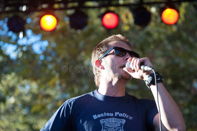 Thomas Flowers editorial photo. Image of heavy, hollywood - 26832106