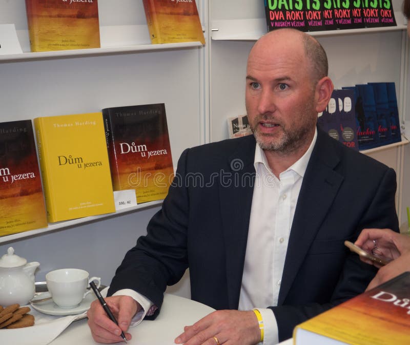 Thomas Harding No Mundo Praga 2018 Do Livro Imagem Editorial - Imagem ...