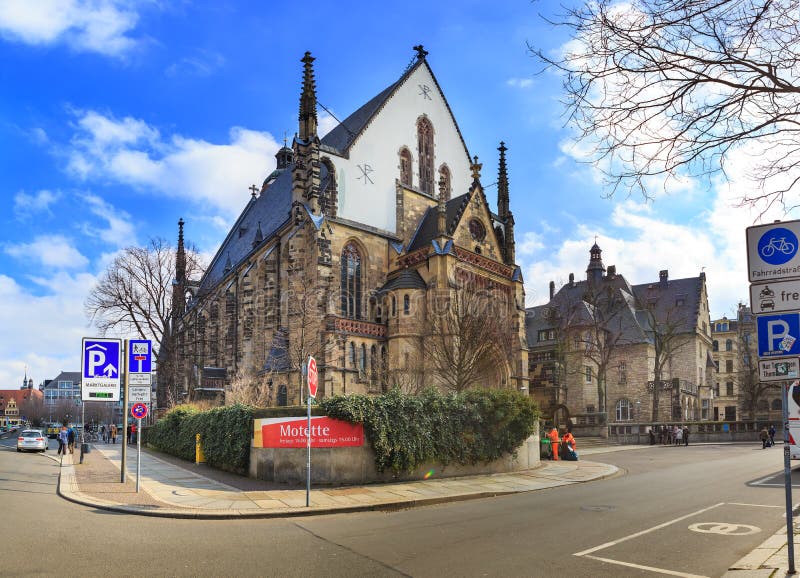 The Thomaskirche of Leipzig Editorial Photo - Image of plants, tourism ...