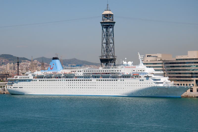 Thomson Dream in Barcelona editorial photo. Image of ship - 40774811