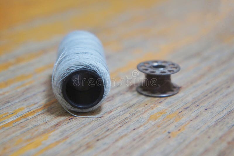 Thread Reel for Storing Sewing Thread on the Inside of the Sewing ...