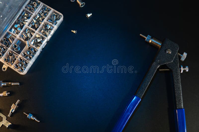 Threaded Insert Riveter Gun Kit. Setting Tool, Nosepieces and Inserts ...