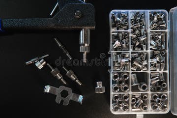 Threaded Insert Riveter Gun Kit. Setting Tool, Nosepieces and Inserts ...