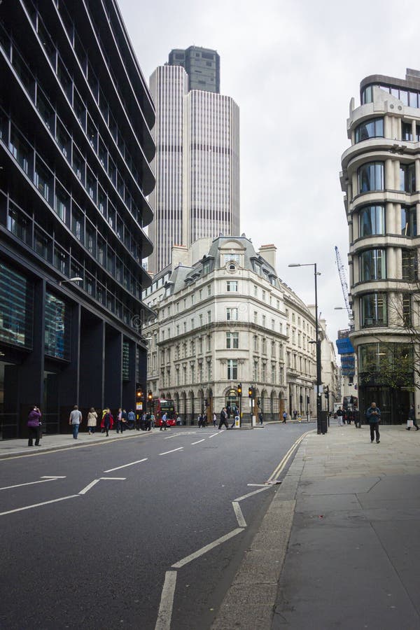 Threadneedle Street, London, UK Editorial Image - Image of facade ...