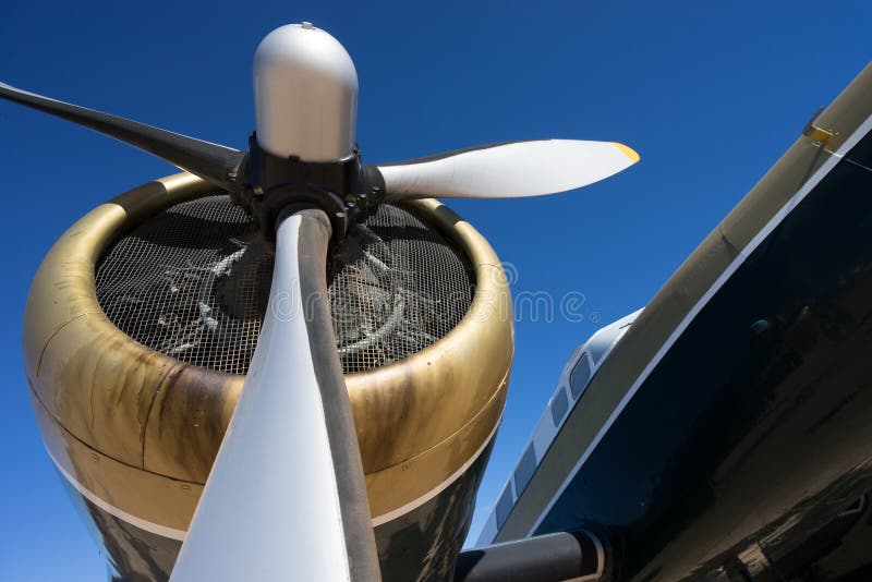 Airplane Engine and Propeller Closeup Editorial Photo - Image of ...