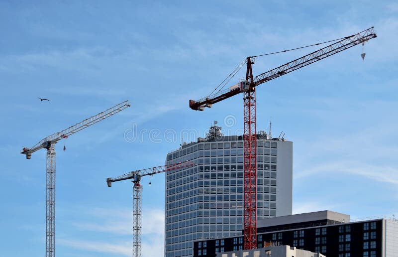 Three Cranes in the Birmingham Stock Image - Image of structure ...