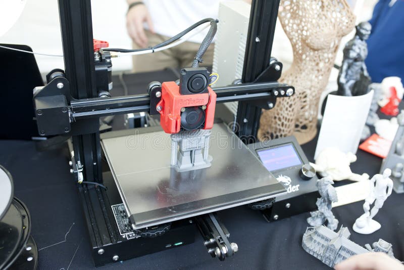Three-dimensional Printer in Action Editorial Photo - Image of ...