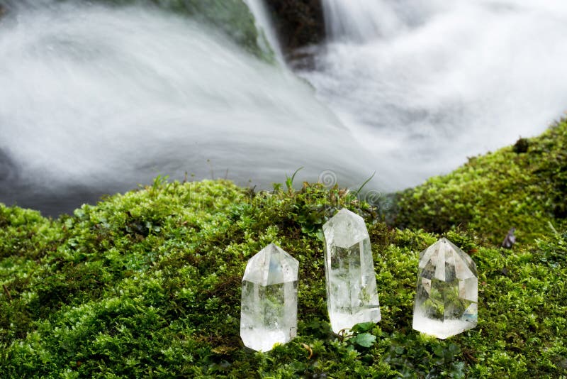 Hexagonal quartz crystal stock photo. Image of stream - 272435138